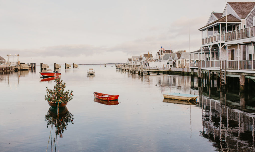 Christmas Stroll Photo Album from the Nantucket Chamber of Commerce ...