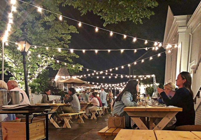 21 (Ventuno) Nantucket Patios for Al Fresco Dining this Summer - Fisher ...
