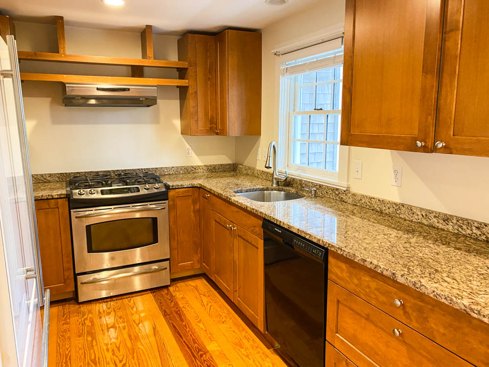 Mid Island- 6B Park Circle - Fisher Real Estate Nantucket