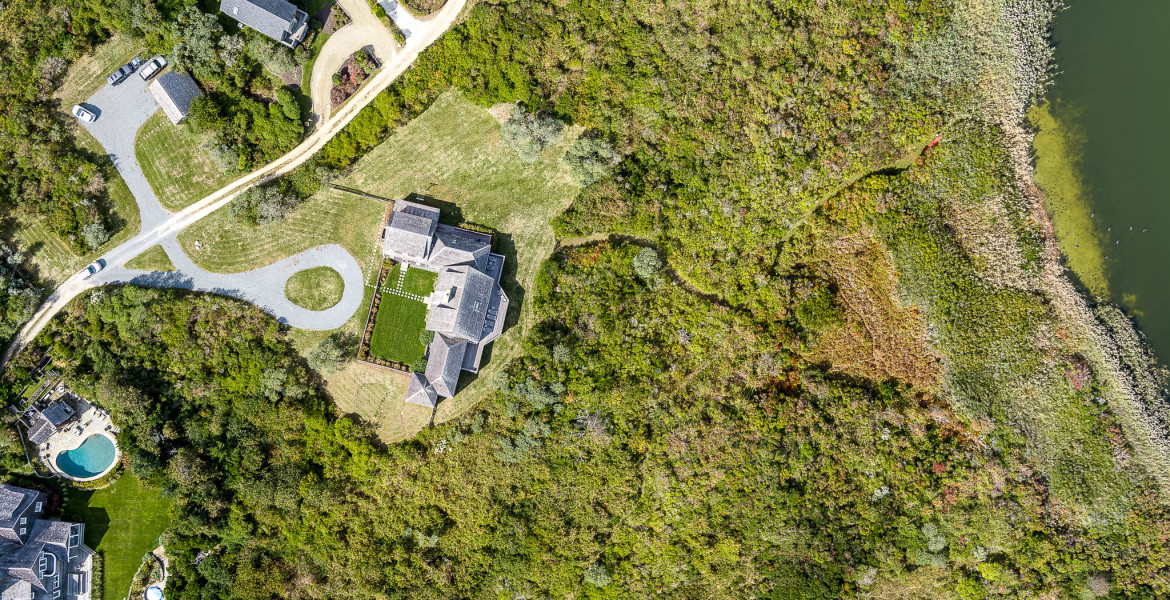 Cliff - 15 Capaum Pond Road - Fisher Real Estate Nantucket