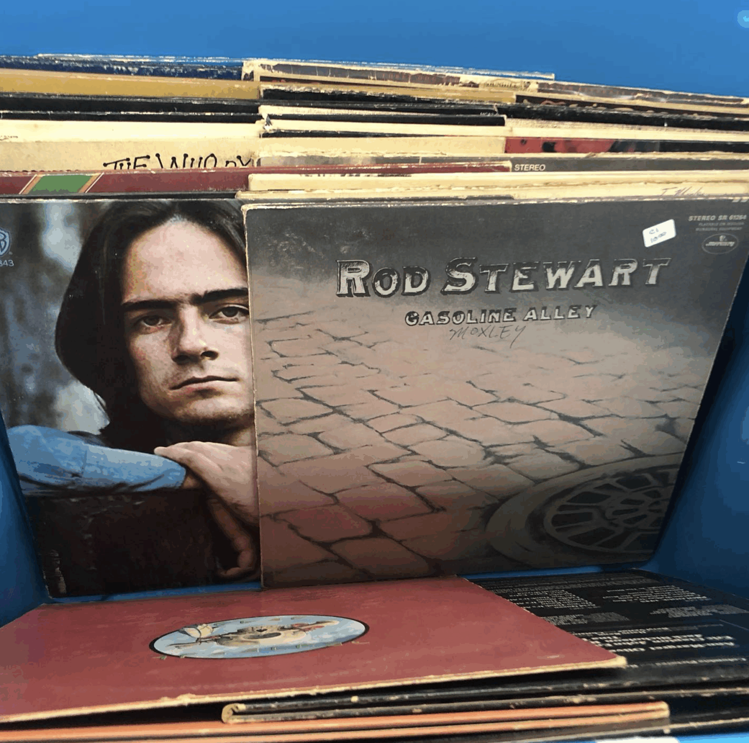 Nantucket Thrift Stores and Vintage Shops - Fisher Real Estate Nantucket